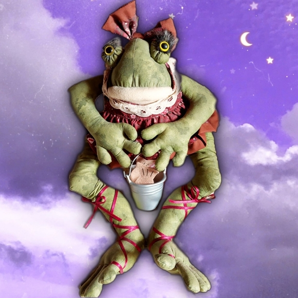 Accents | Adorable Cottage Fairycore Frog Plush Decor | Poshmark